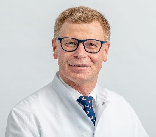 FOCUS GESUNDHEIT zeichnet Bauchchirurg Prof. Dr. Helmut Friess in drei ...