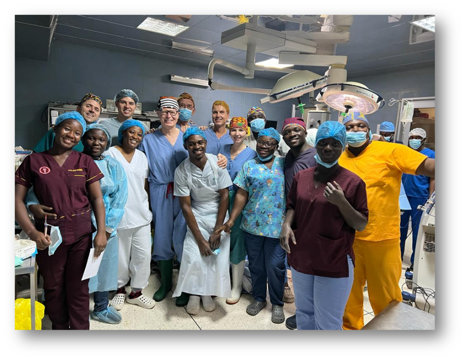 Zukunft schenken – Chirurgen der TUM operieren ehrenamtlich am Komfo ...